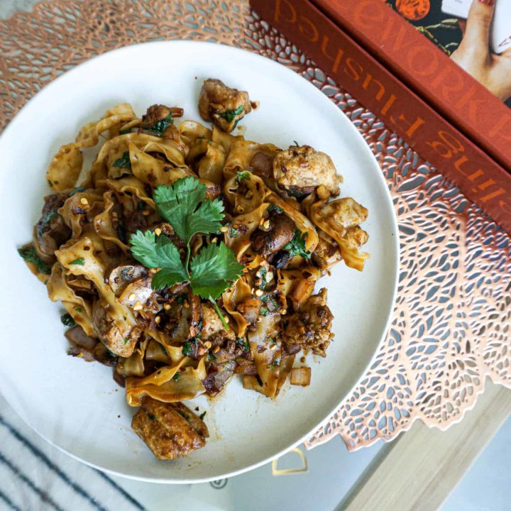 Cumin Spicy Noodles w/ Chicken – Healthy Xian Noodles - Fitsianfoodlife