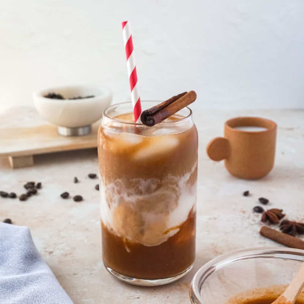 Healthy Iced Pumpkin Spice Latte (Is PSL Healthy?) - Fitsian Food Life
