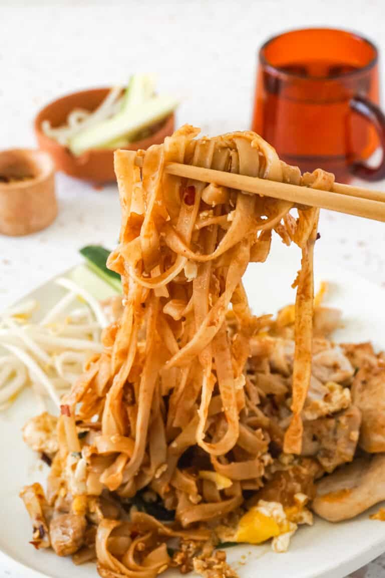 Is Pad See Ew Healthy? (Healthy Pad See Ew Recipe) - Fitsian Food Life