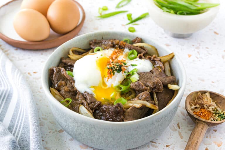 Gyudon Yoshinoya Beef Bowl Recipe - Fitsian Food Life
