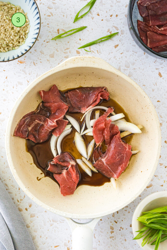 Gyudon Yoshinoya Beef Bowl Recipe - Fitsian Food Life