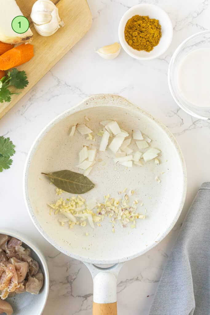 Vietnamese Chicken Curry Recipe (Ca Ri Ga) - Fitsian Food Life